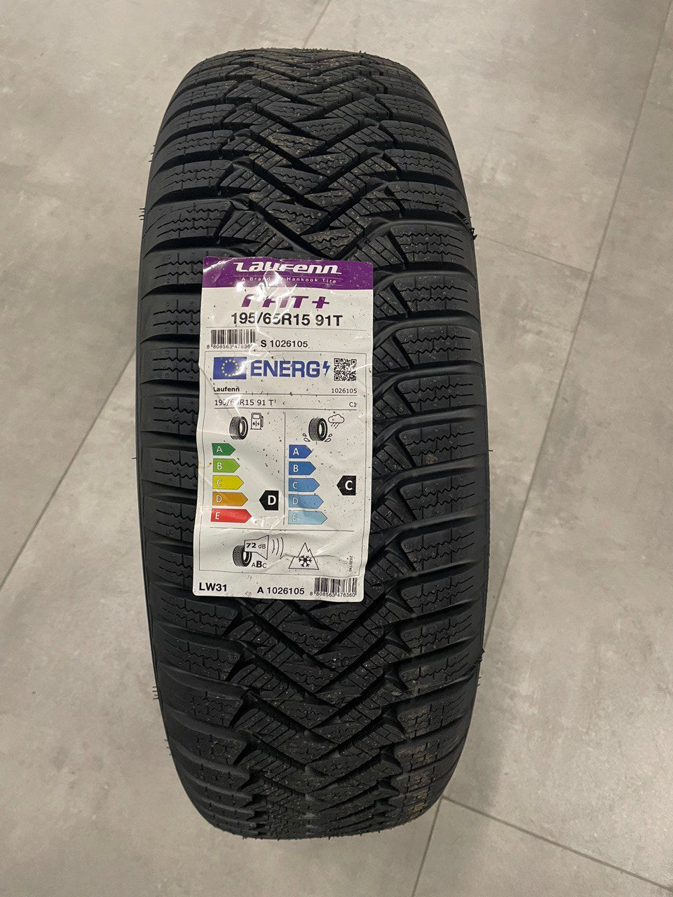 195/65 R15 anvelope de iarna Laufenn, Noi - 990 lei