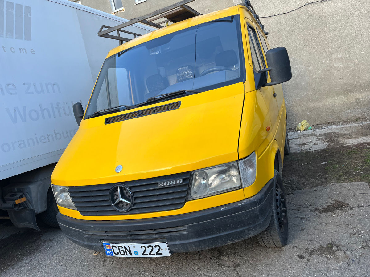 Mercedes 208D