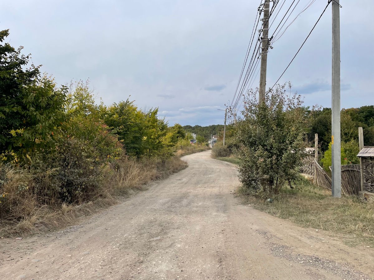 Se vinde teren Durlesti 13