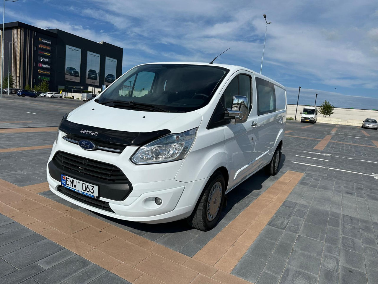 Ford Custom Baza Lunga