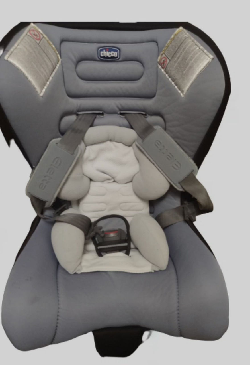 Scaun auto pentru copii de la chicco