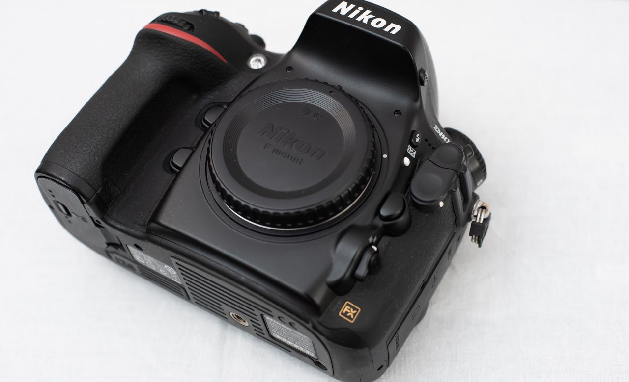 Nikon D800 body