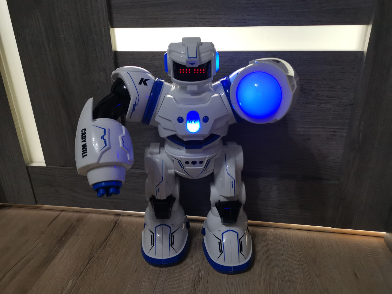 robot-jucarie-cady-will