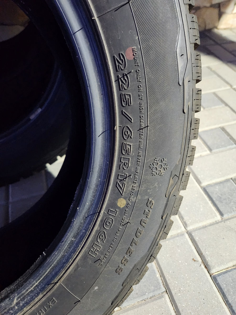 Vând anvelope de iarnă