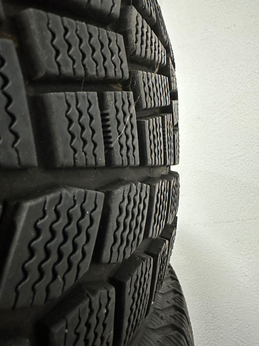 Pneuri 215/55 R17 de iarna