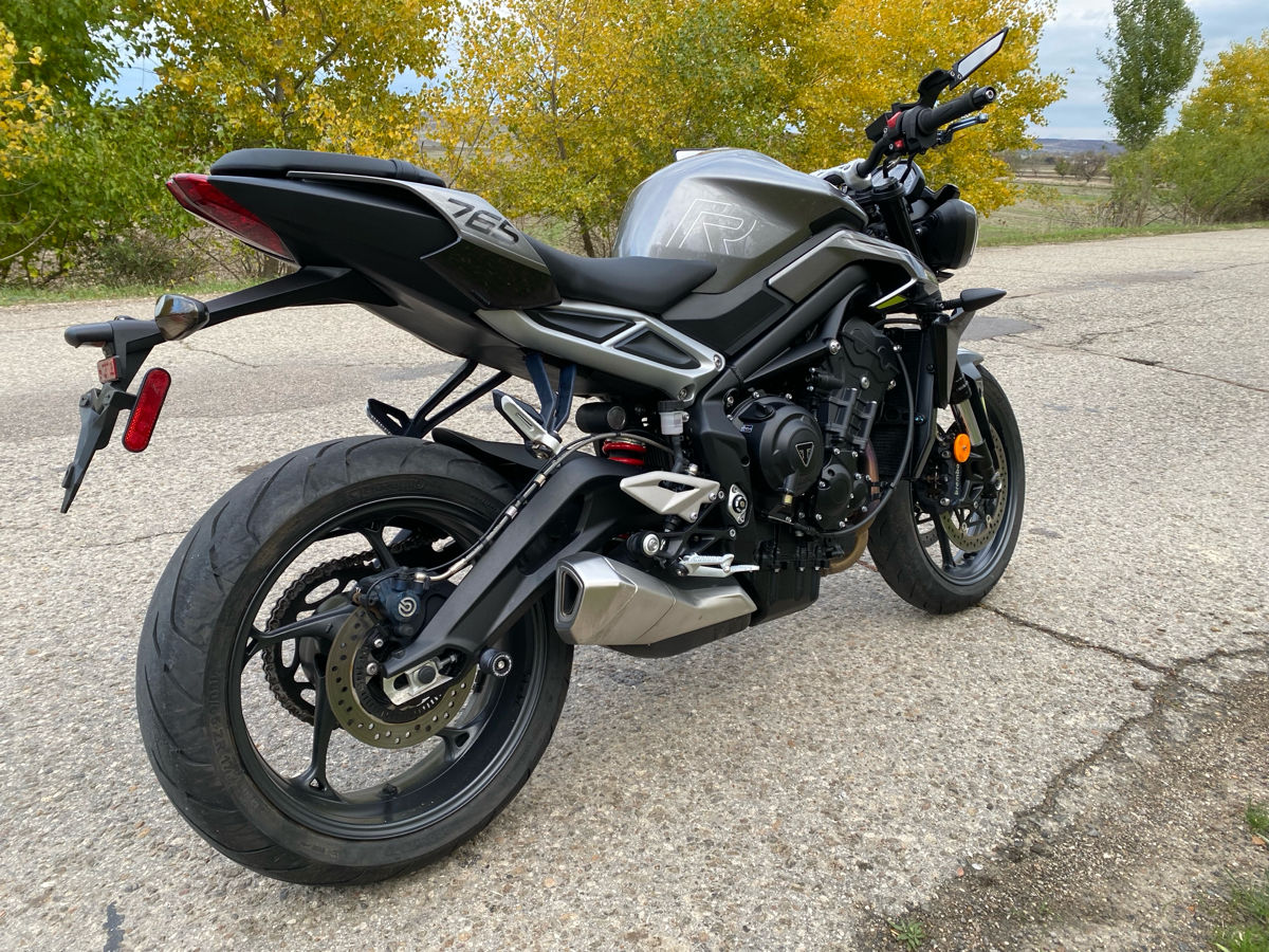Triumph street triple 765R an. 2024 cu rulaj 4000 mi, 8999