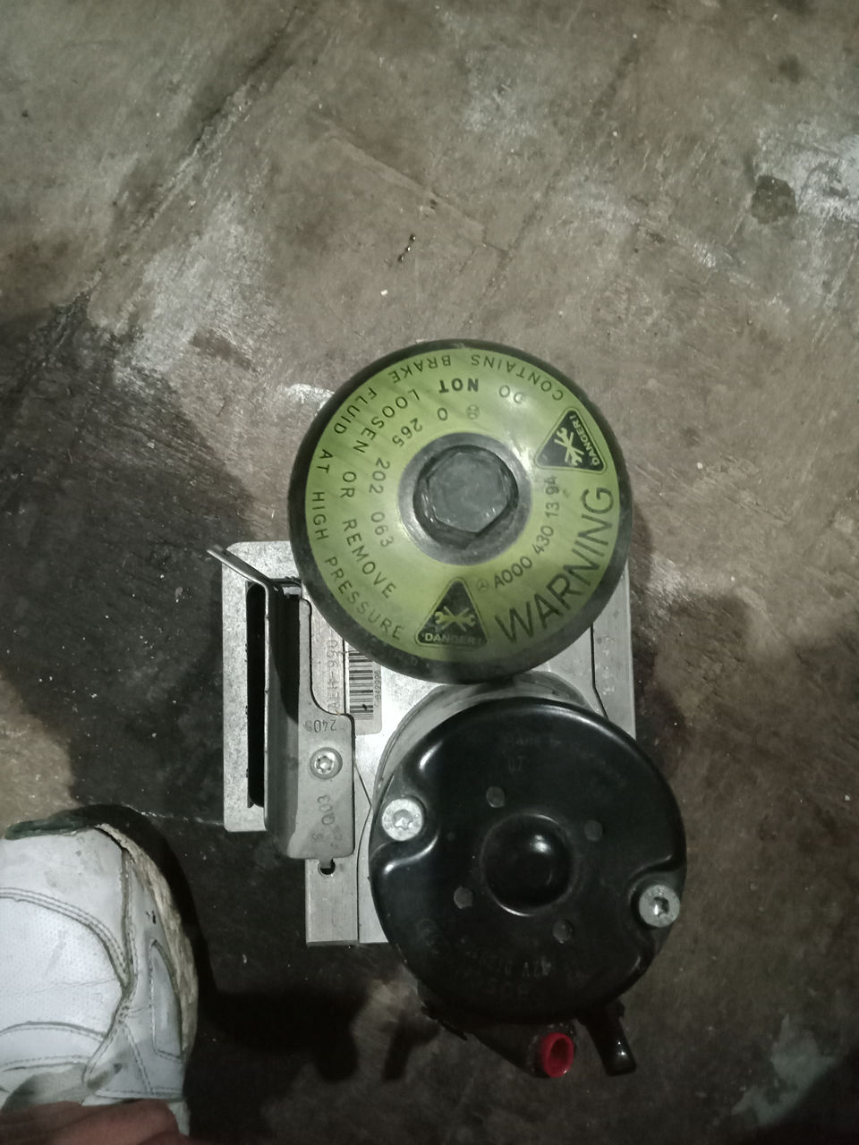 Блок SBC (ABS) Mercedes W211