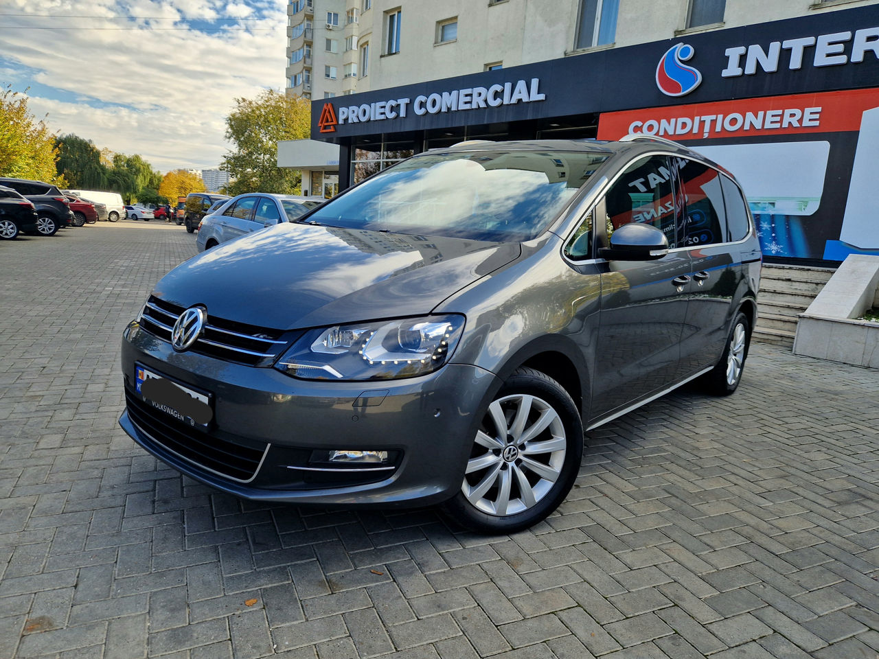 Volkswagen Sharan an. 2019 cu rulaj 150000 km, Diesel, 18500