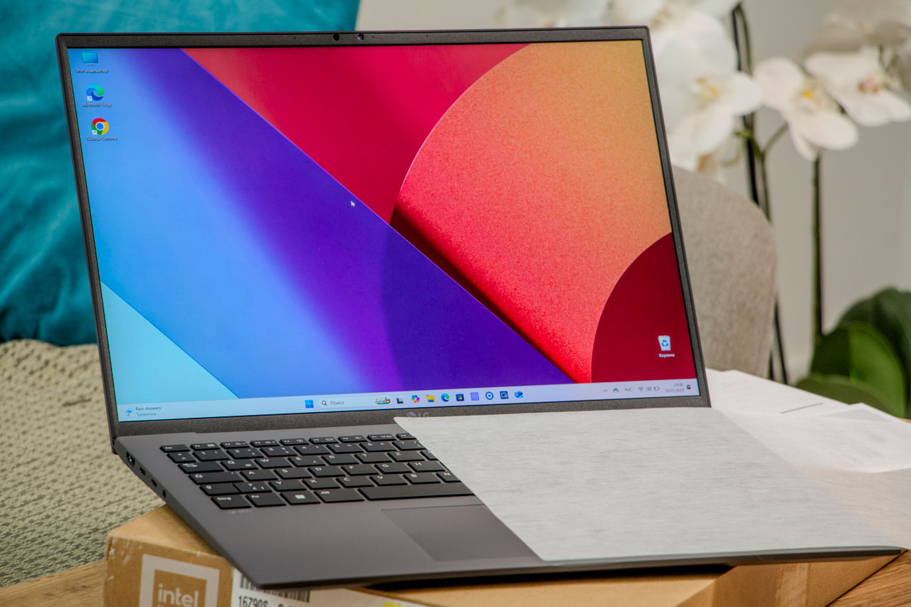 LG Gram 17 2K - Core I7 1360P, 16Gb Ram, Iris Xe, 1Tb SSD, 17.1" 2K IPS