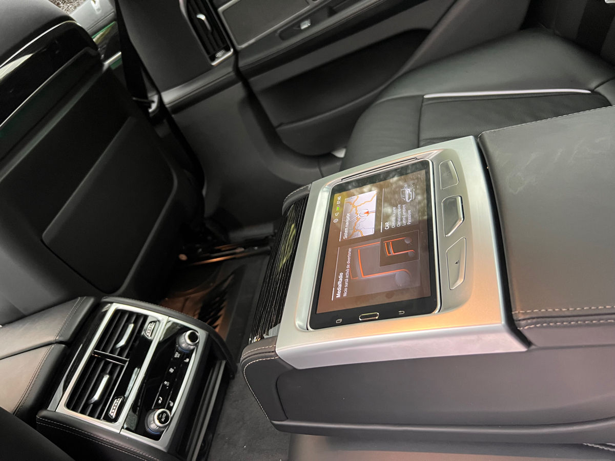 BMW 7 Series 2020 г. с пробегом 63000 км, Дизель, 57000