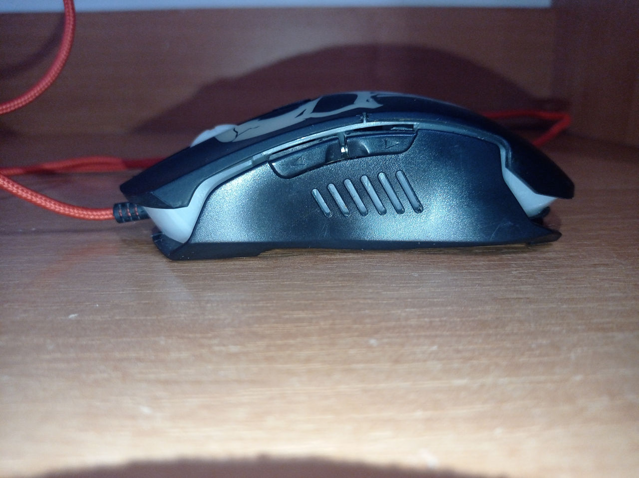 Mouse gaming axe