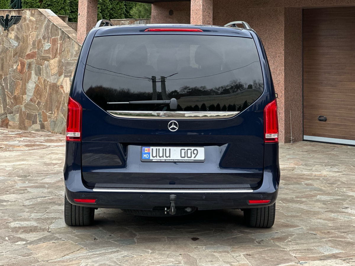 Mercedes V-Class 2015 г. с пробегом 300000 км, Дизель, 37500