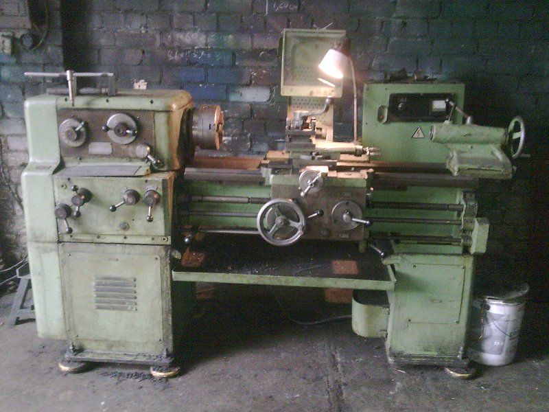 Токарный станок 1м61
