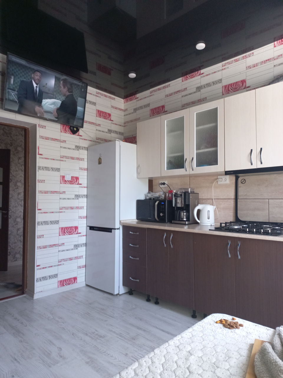 Se vinde casa orasul Falesti Centru.