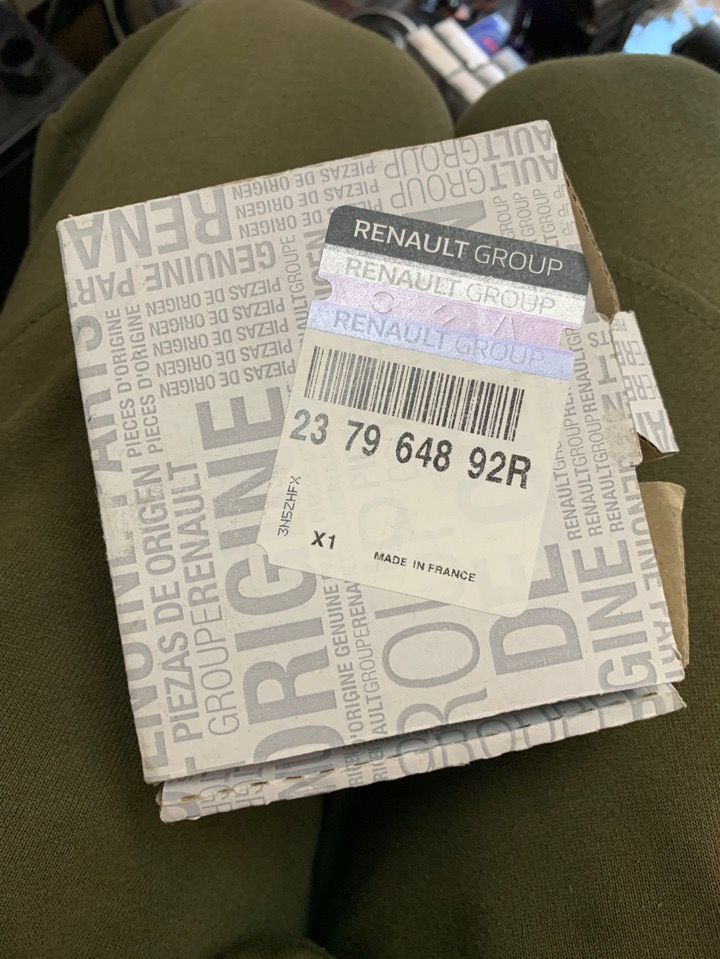 237964892R Электромагнитный клапан