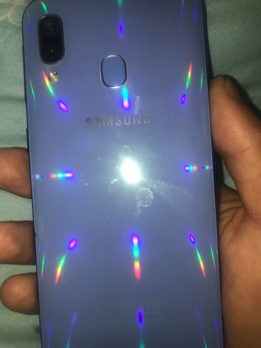 Samsung galaxi A40