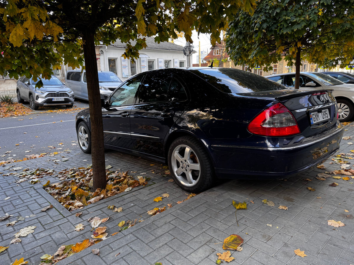 Mercedes E-Class an. 2006 cu rulaj 39000 km, Diesel, 10800