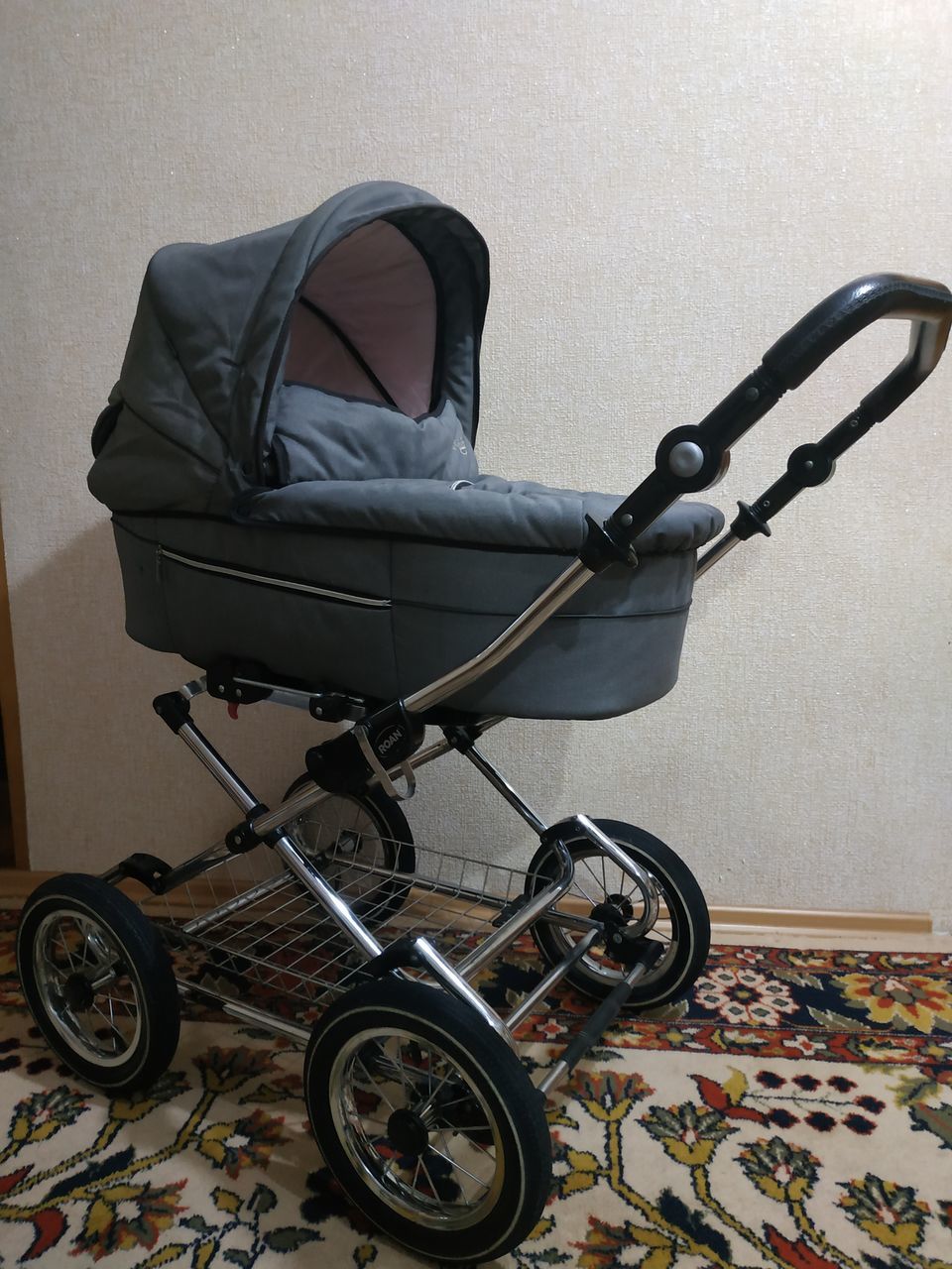 Классическая коляска 2 в 1 Roan Rialto