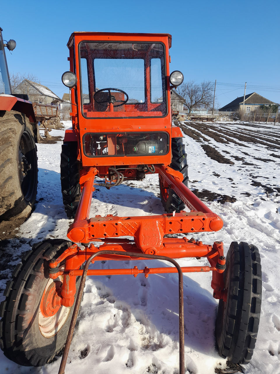 T16