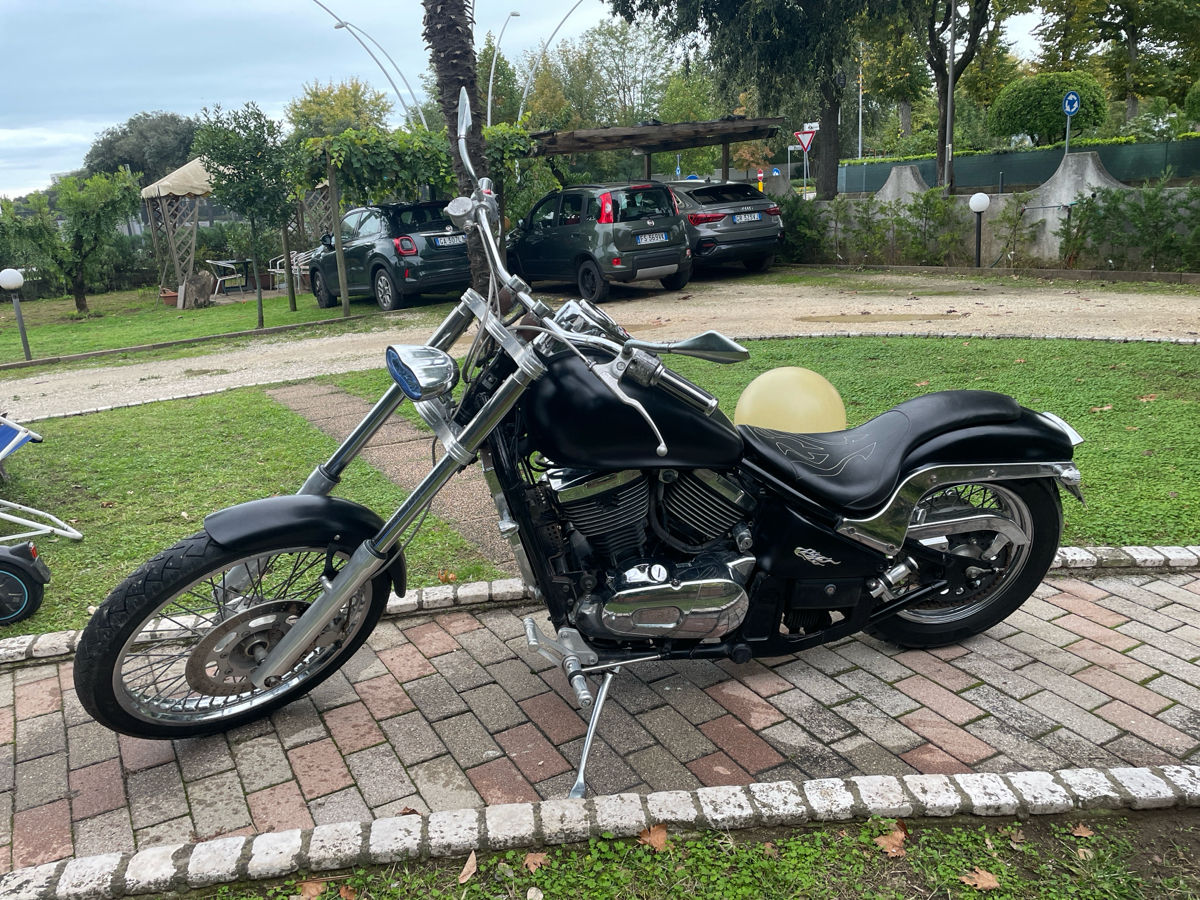 Kawasaki Vn800
