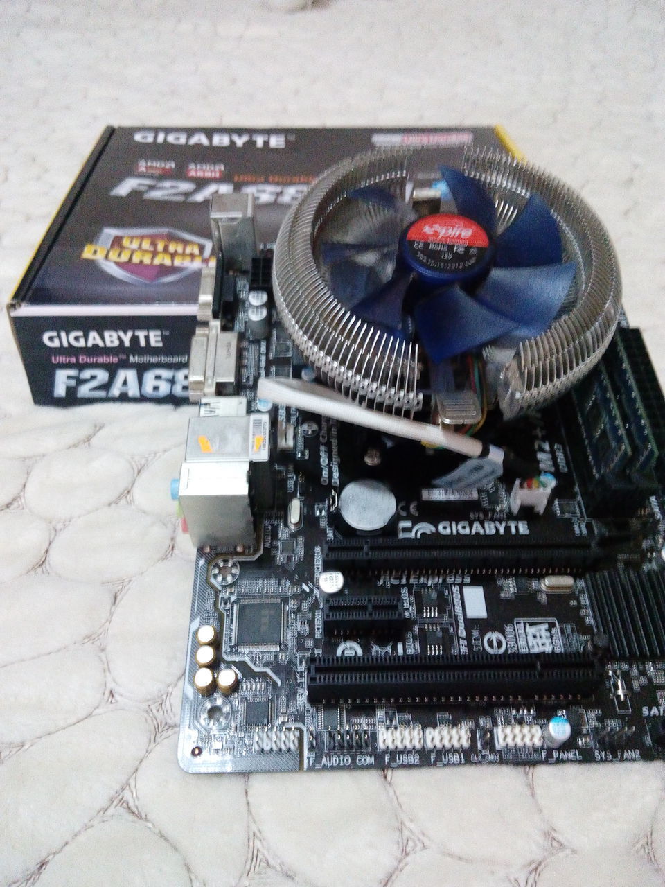 MB+CPU+Cooler socket FM2+