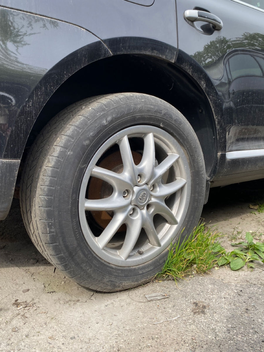 Discuri si scaturi Porsche Cayene