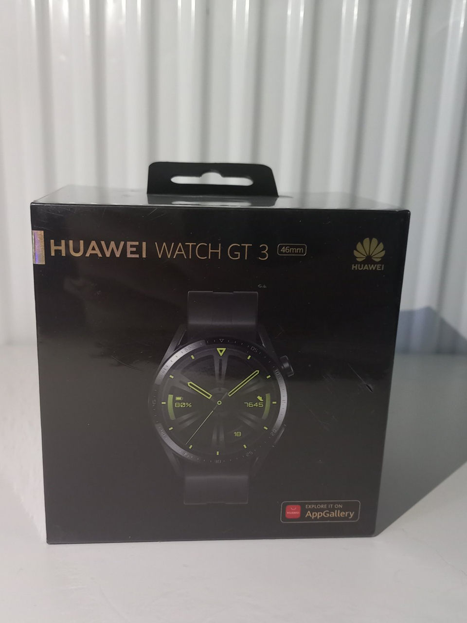 Ceas nou sigilat. 195 euro.