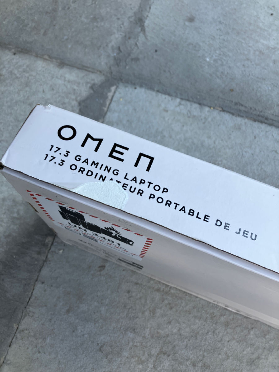 HP Omen 17 ( i7 13gen, 64Gb, RTX 4070 )