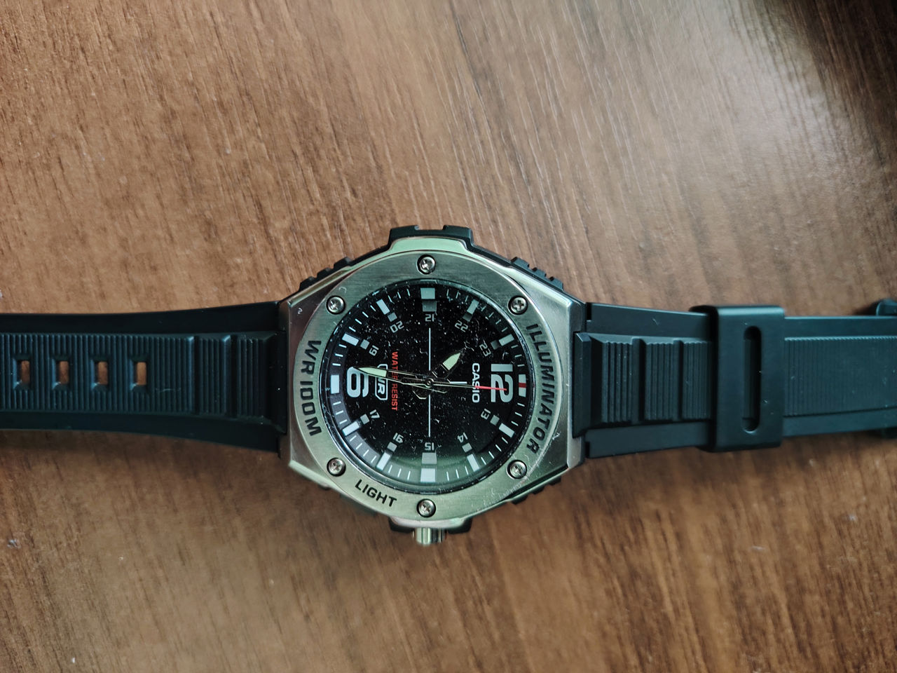 Casio MWA 100h