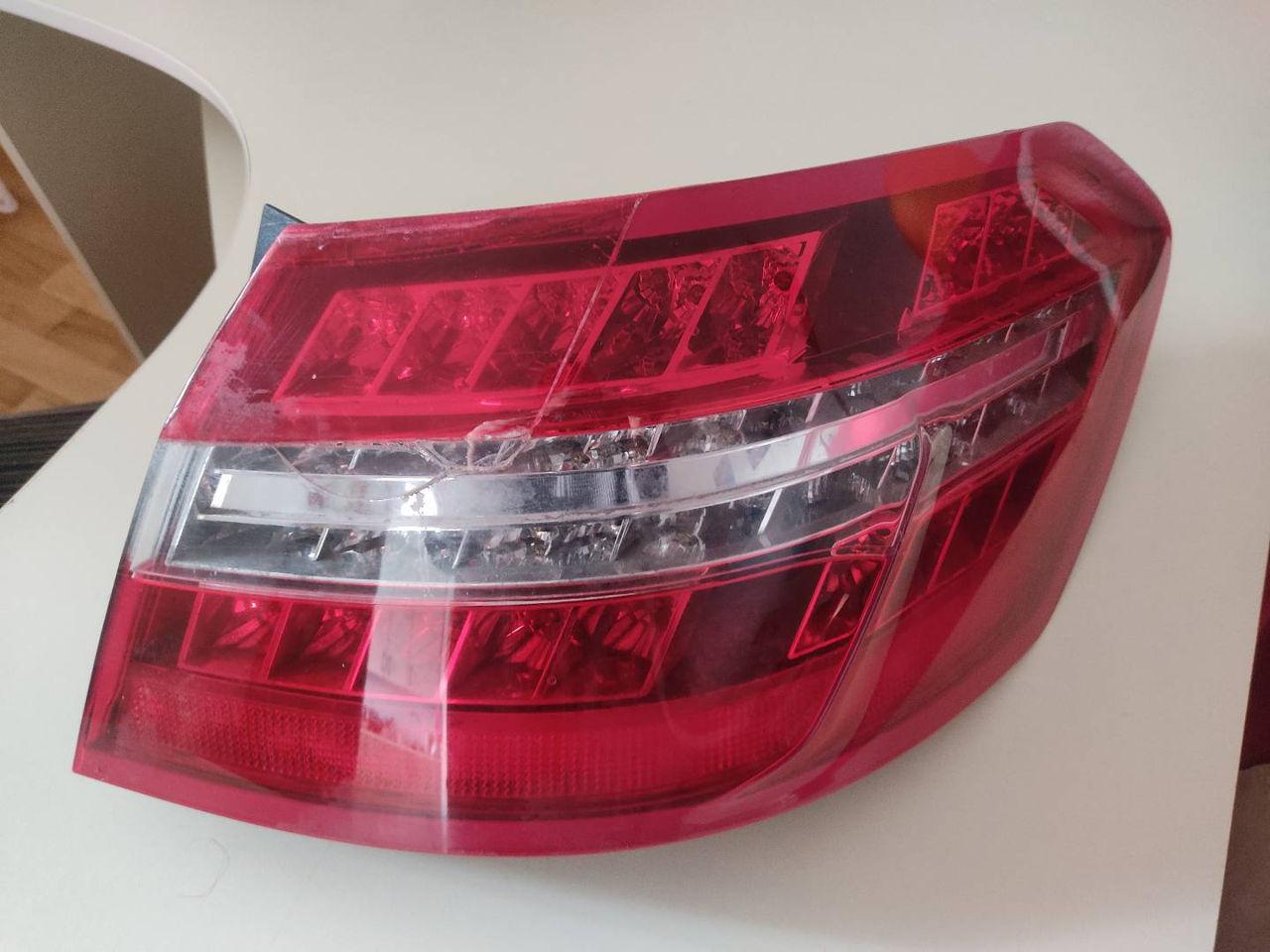 Stop Mercedes E220 (W212)