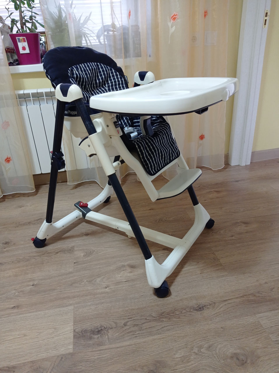 Scaun pentru alimentație copii Peg Perego prima pappa