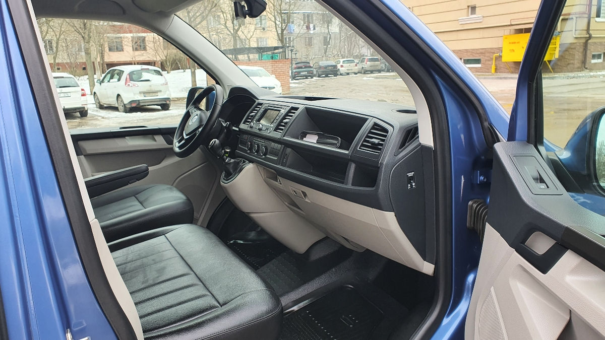 Volkswagen Transporter an. 2017 cu rulaj, Diesel, 17300