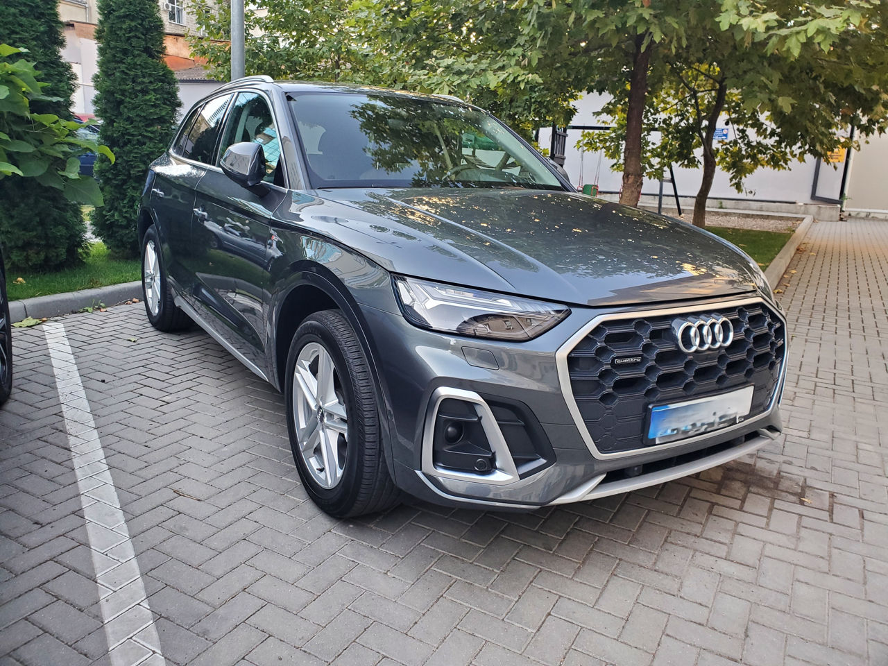 Audi Q5 e-tron an. 2021 cu rulaj 65300 km, Plug-in Hybrid (benzină), 34900