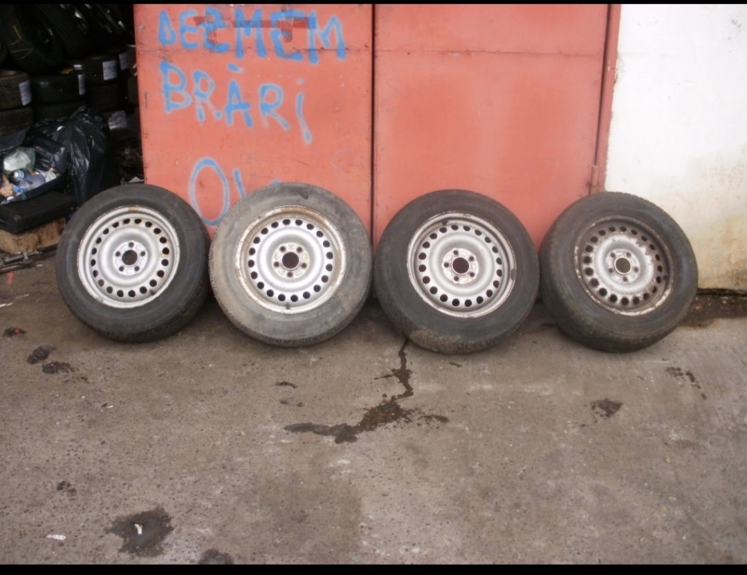 Discuri ford transit connect r15