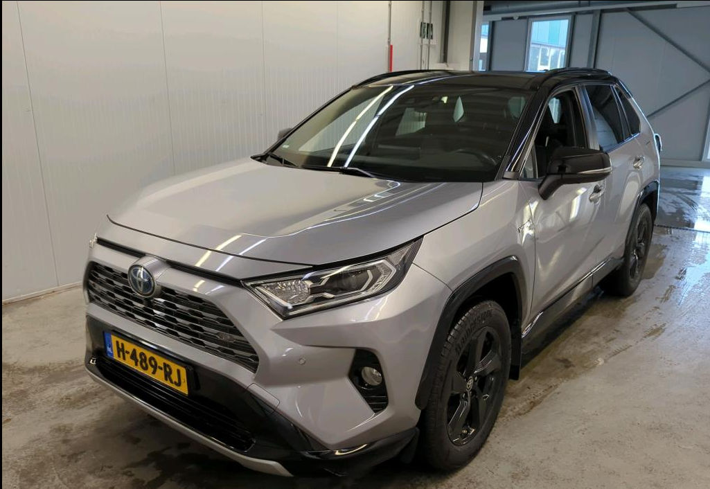 Toyota Rav 4 2020 г. с пробегом 169000 км, Гибрид, 22999