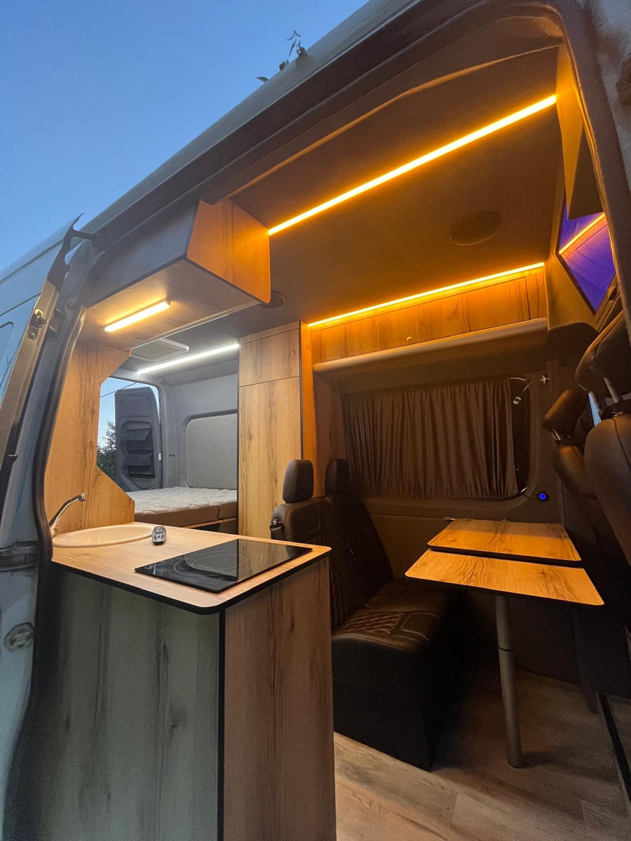 Mercedes Sprinter Camper an. 2019 cu rulaj, Diesel, 35000