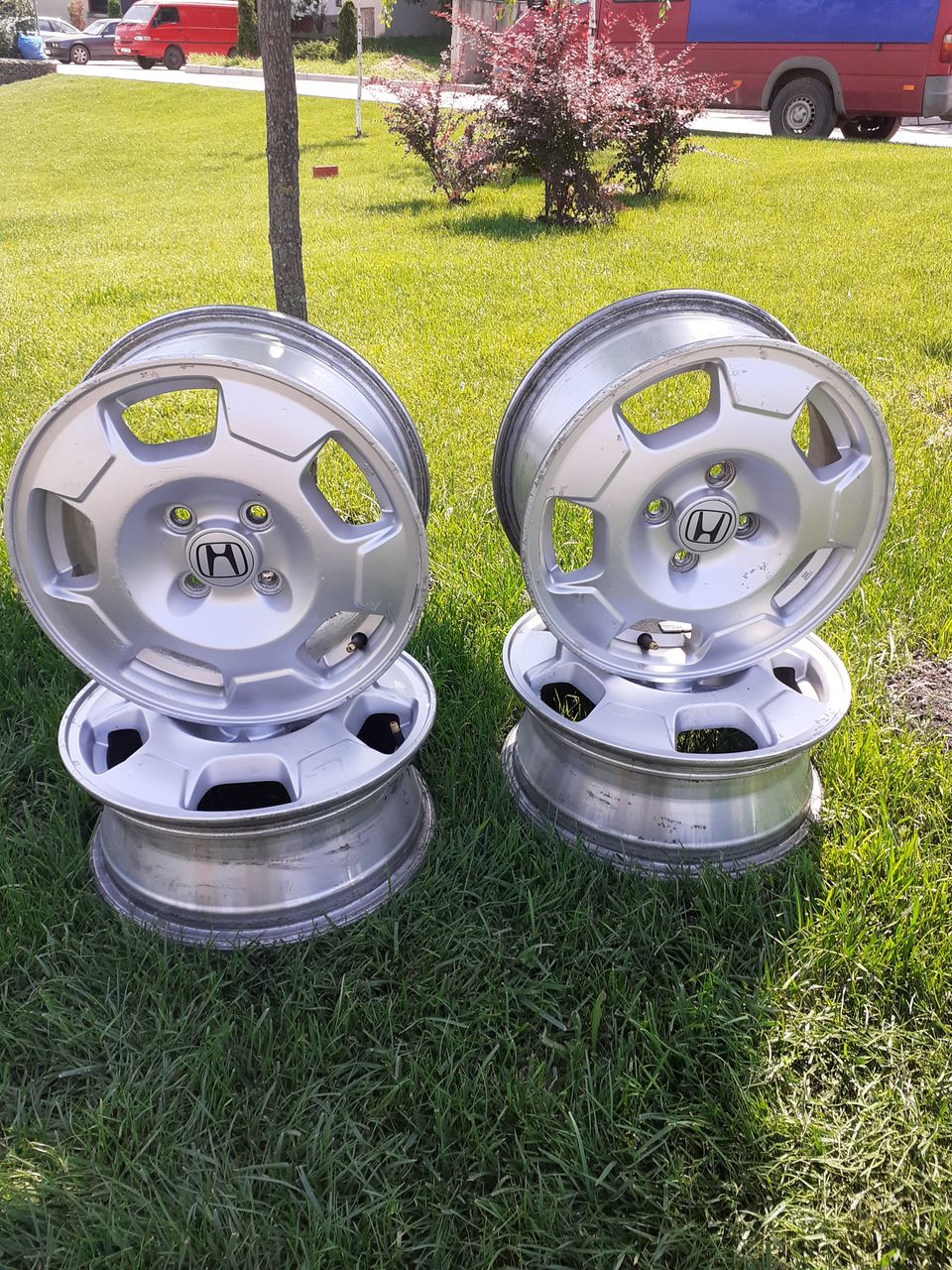R14 4/100