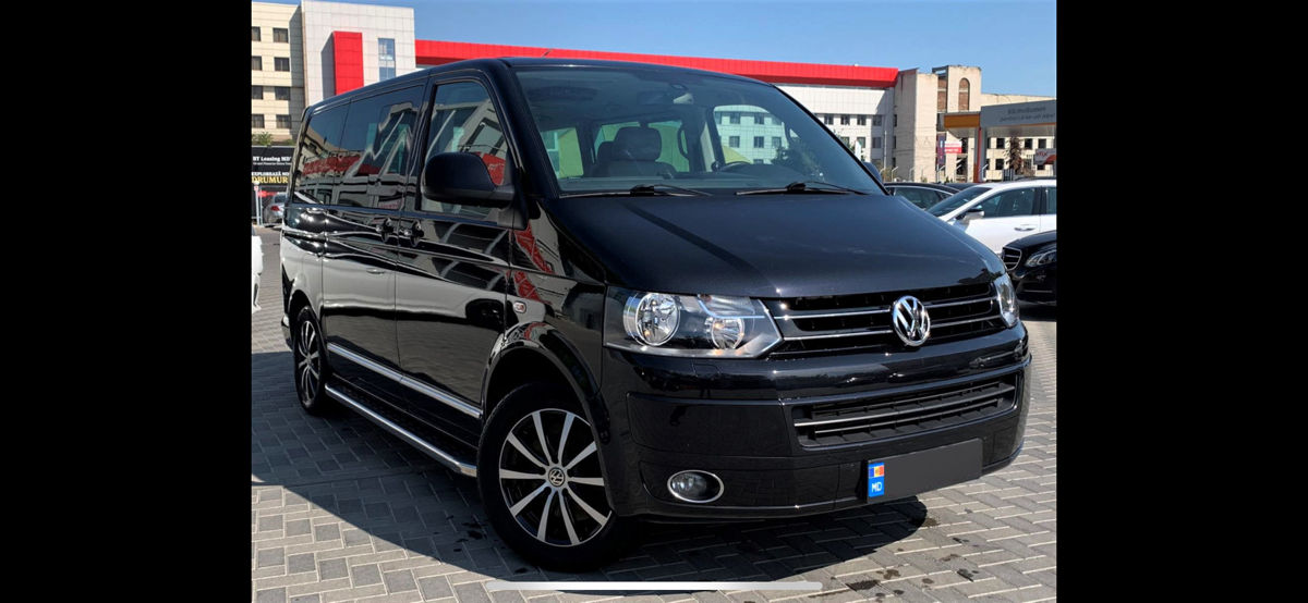 Volkswagen Multivan 2010 г. с пробегом 255000 км, Дизель, 18700