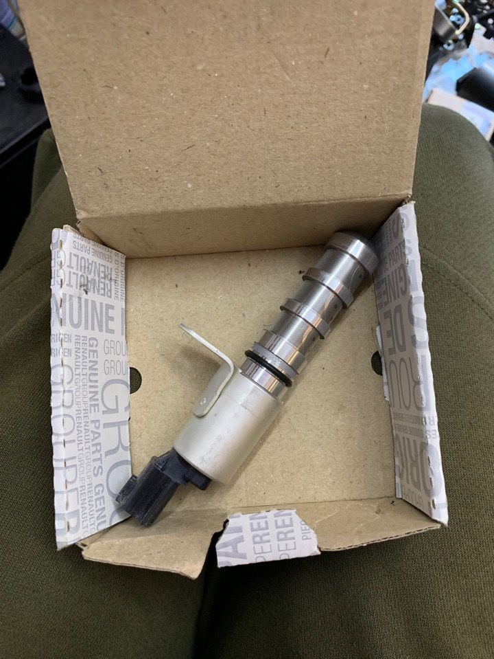 237964892R Электромагнитный клапан