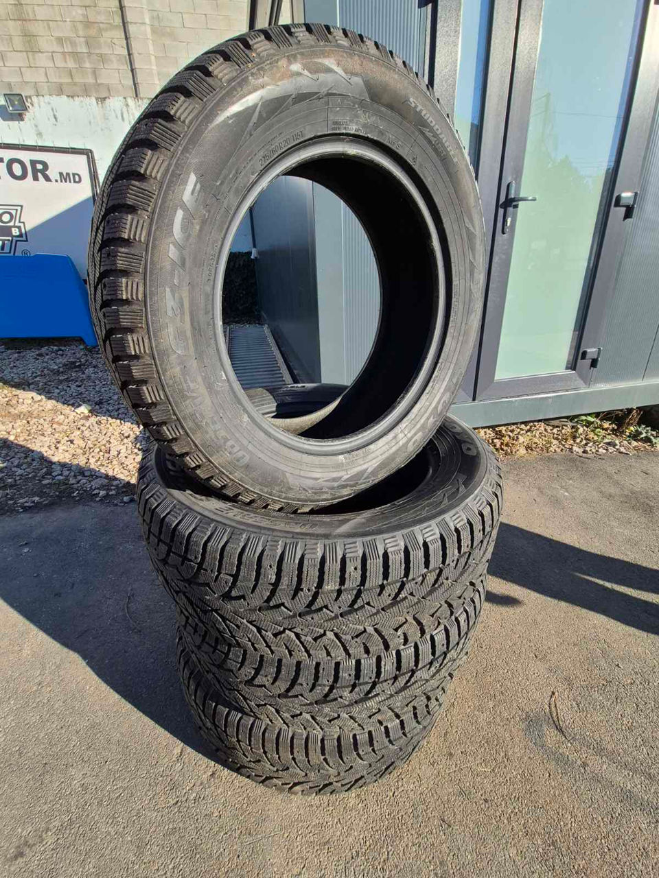 275/60 R20 - set 4 bucăți Toyo