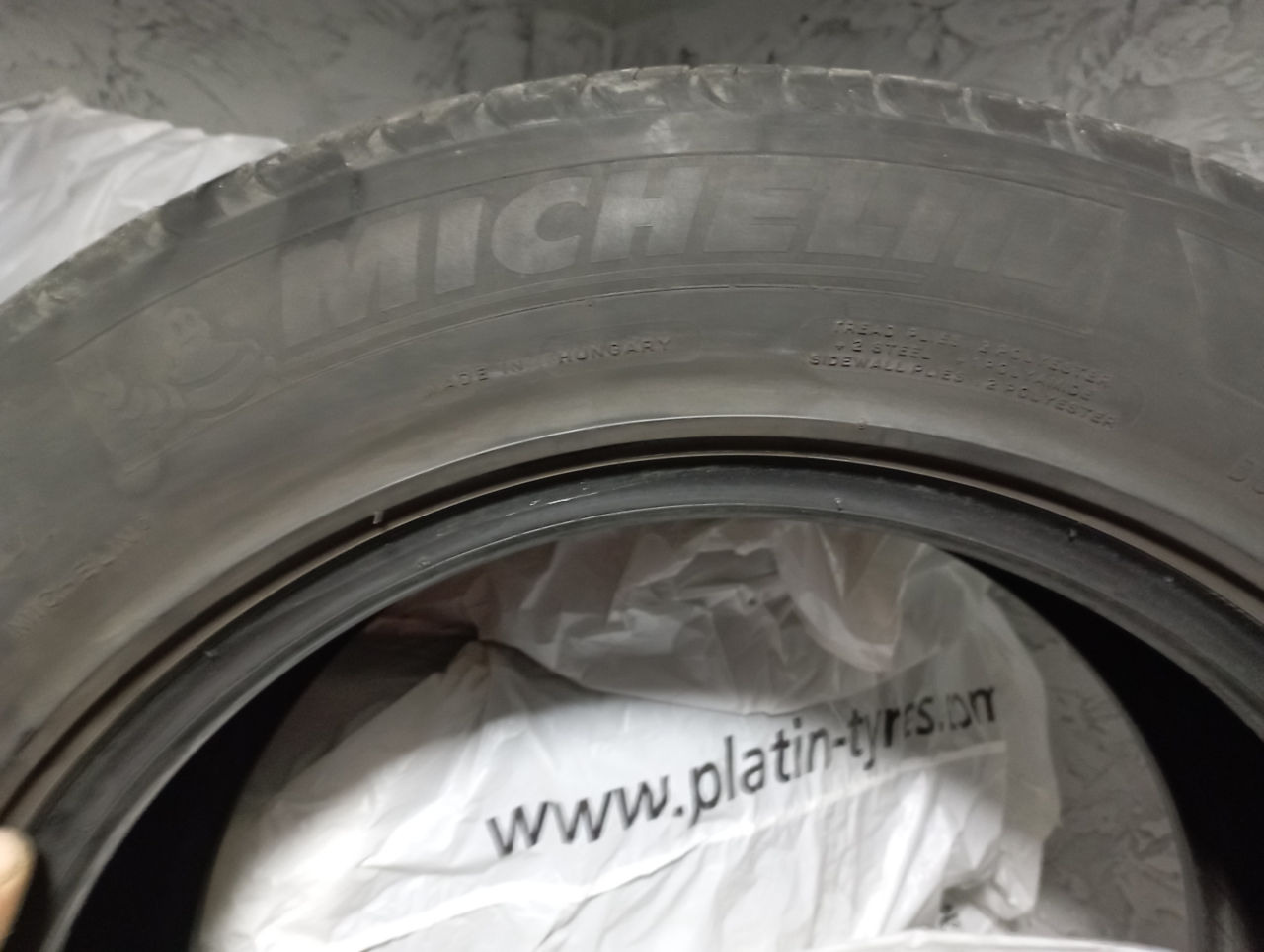 Michelin 235/60/18