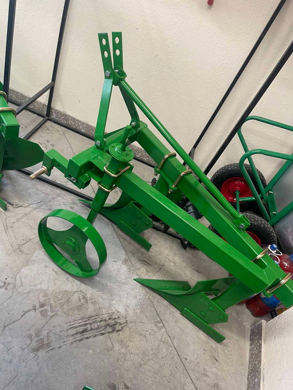 Mini-Tractoare T-24c.p