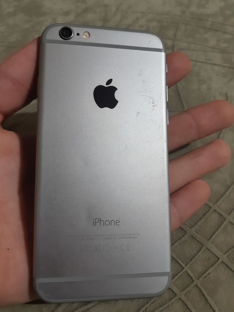 iPhone 6, 16 GB