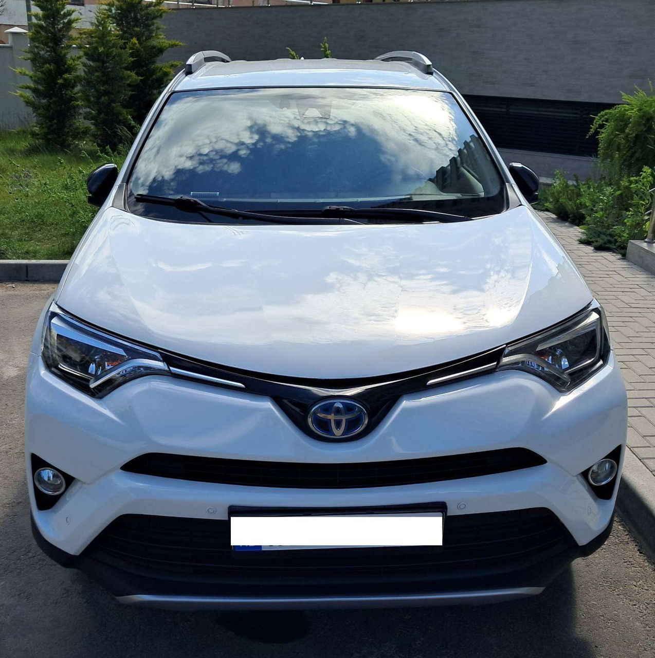 Toyota Rav 4 an. 2017 cu rulaj 72500 km, Hybrid, 22000
