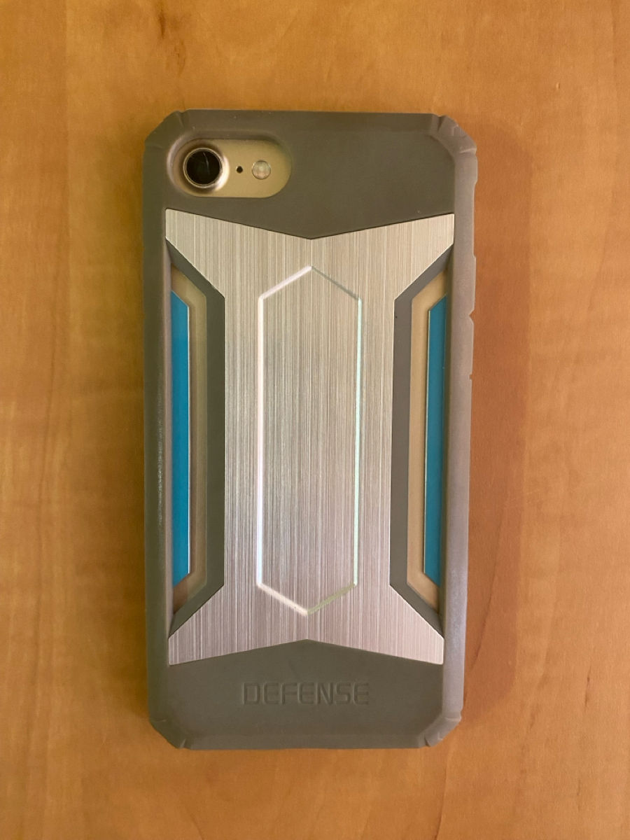 Vând IPhone 7 32 gb