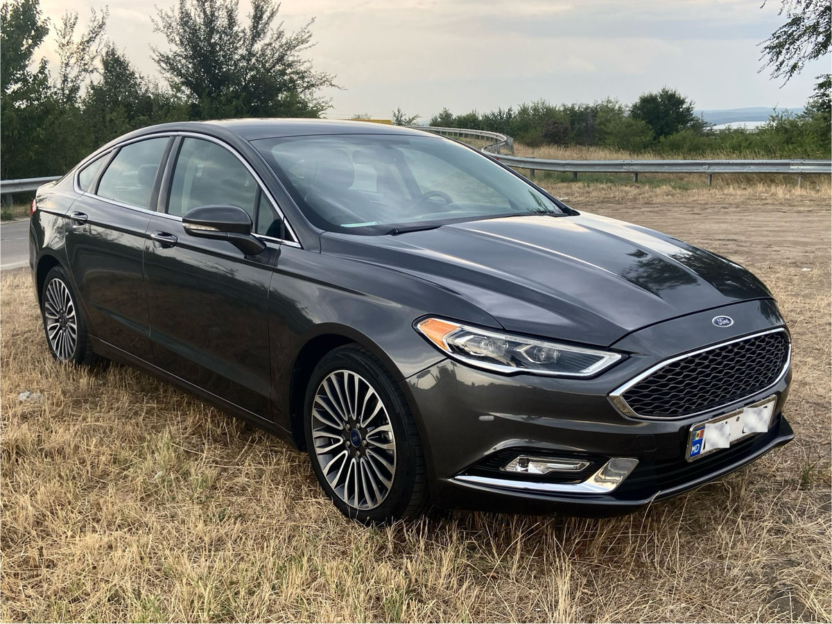 Ford Fusion an. 2016 cu rulaj 180000 km, Plug-in Hybrid (benzină), 12777
