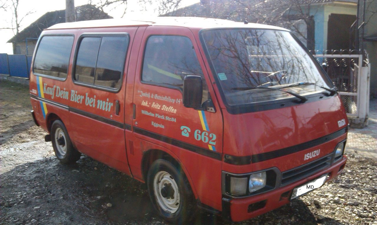 Isuzu Midi