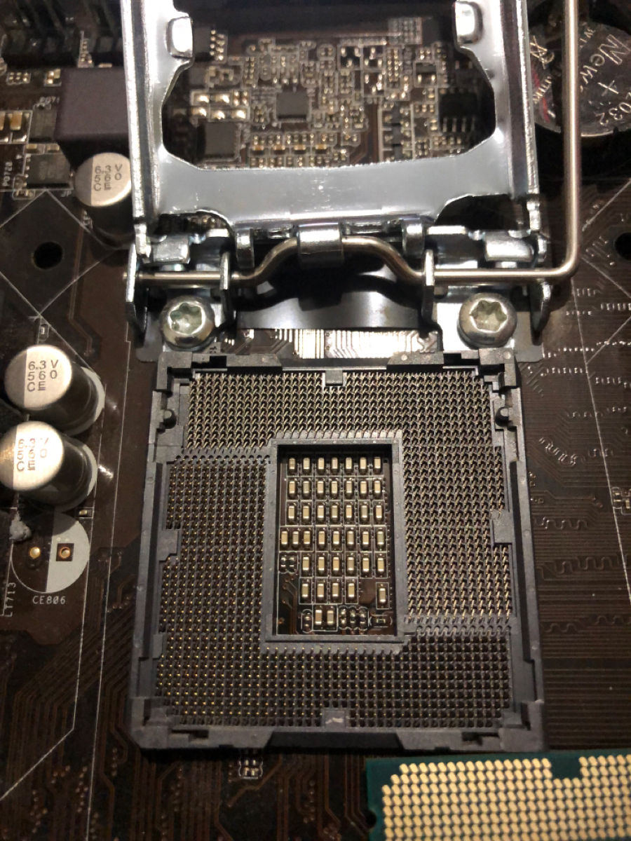 Placa de baza-ASrock h87M+ram8gb ddr3 + i7 4770 - 3900ghz