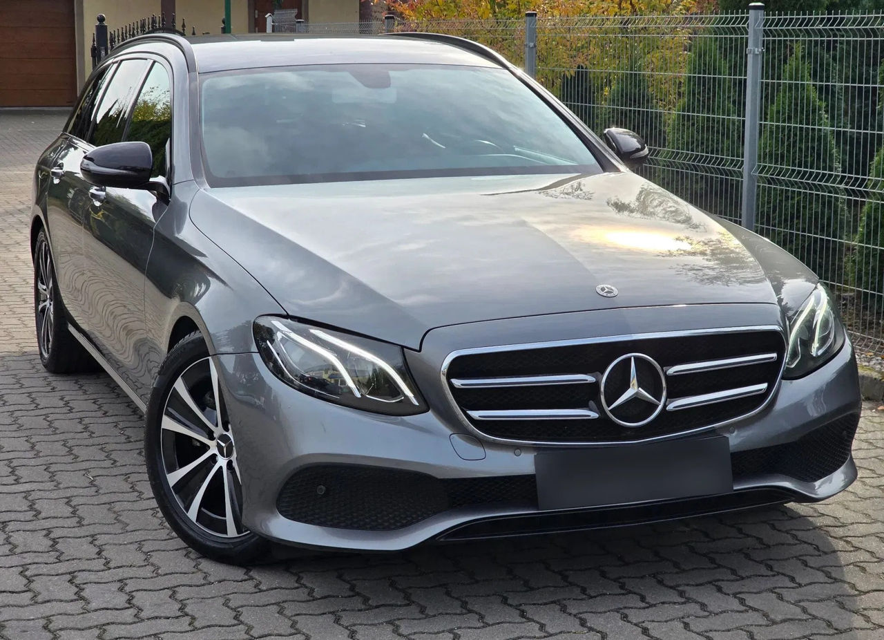 Mercedes E-Class 2019 г. с пробегом 220000 км, Дизель, 16500