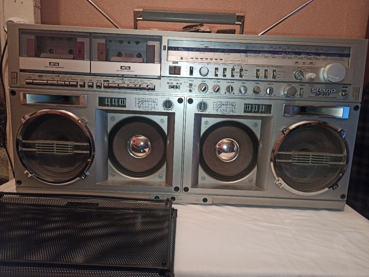 SHARP GF-777 stereo cassette recorder